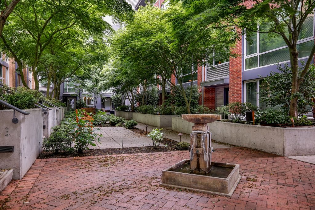 Brix, Capitol Hill Condos, 530 Broadway, Seattle | Urban Living