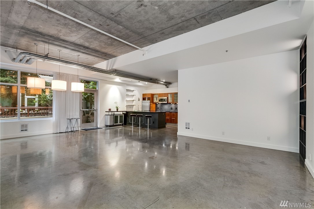 Modern Live/Work Loft in Belltown - Urban Living