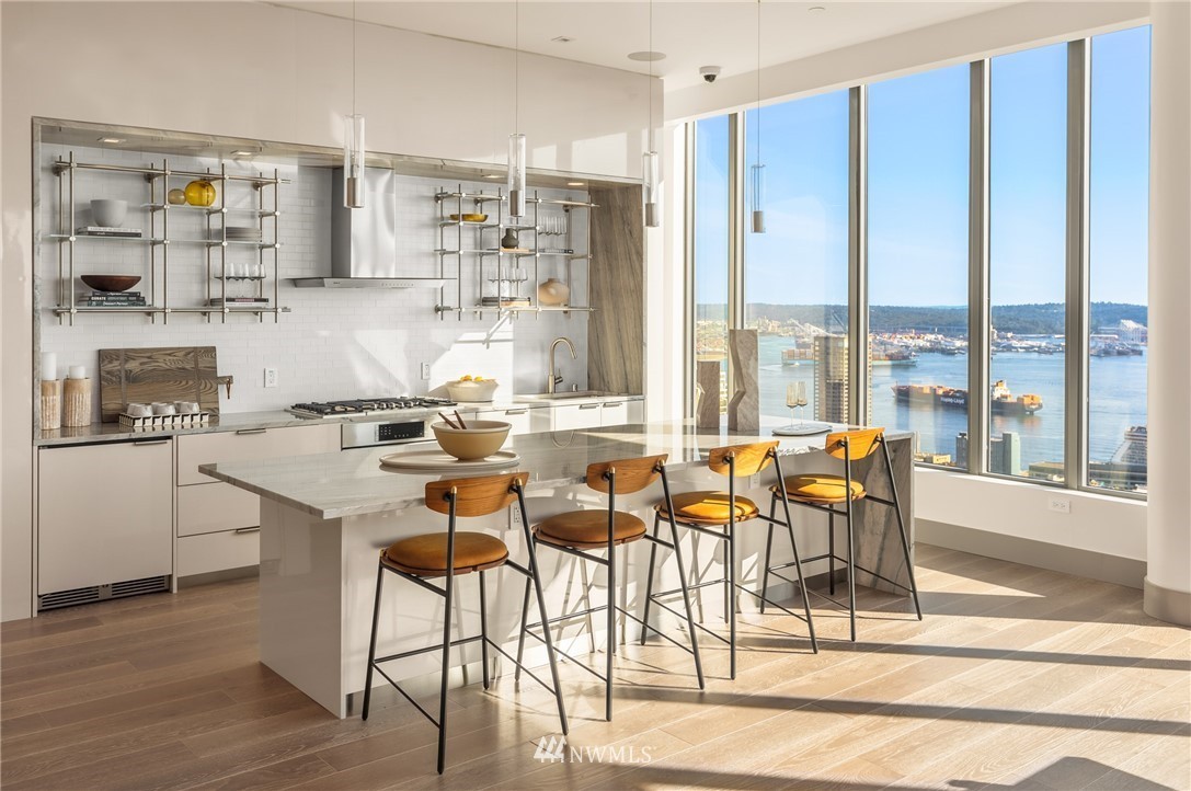 Spire Seattle - Luxury Condos for Sale