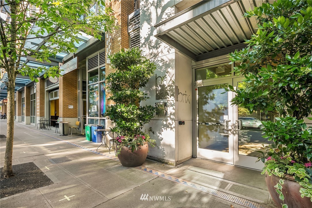 Brix, Capitol Hill Condos, 530 Broadway, Seattle | Urban Living