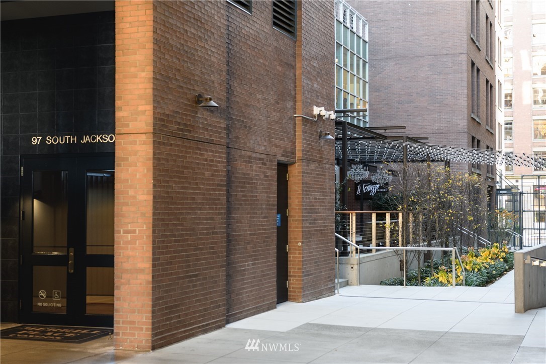 Merrill Place, Pioneer Square Lofts, 97 S Jackson St., Seattle | Urban ...